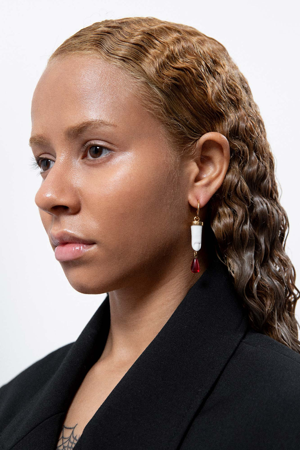 Hands & Hearts – ANDRESGALLARDO